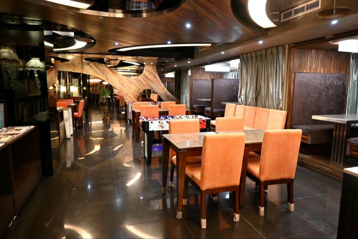 台中市西屯區住宿推薦｜文華道會館In One City Inn｜免費停車設施多元附舒緩泡腳池，步行即達逢甲夜市，吃喝玩樂、生活機能便利的文華道 ...